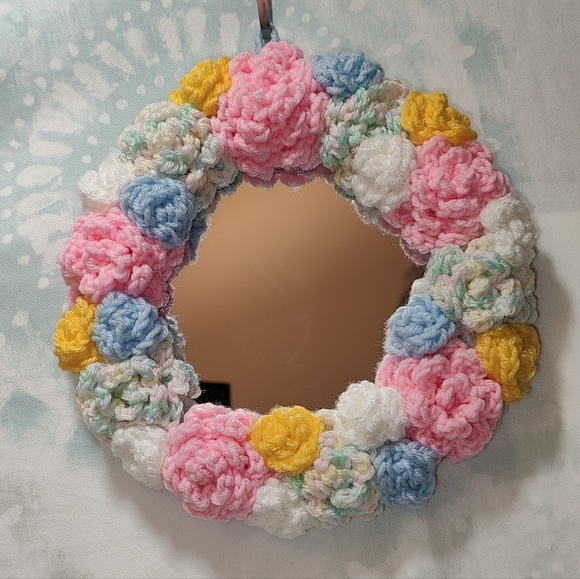 Hand Crafted | Wall Decor | Handmade Round Crochet Floral Framed Mirror ...
